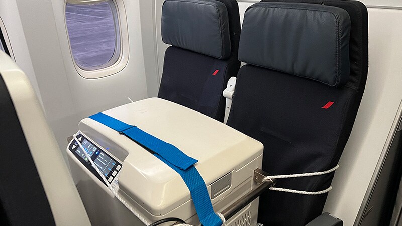 Première transplantation cardiaque réussie après le voyage ...