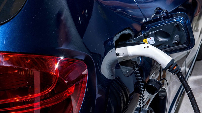 Bornes de recharge pour voitures électriques : y-a-t-il un risque d’interférences avec les ...