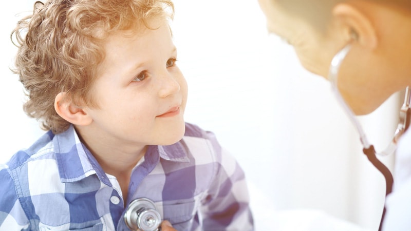 Quand suspecter une maladie rare chez l’enfant