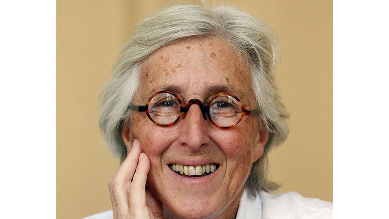 Pluie d’hommages pour la Pre Francine Leca, première femme chirurgienne ...