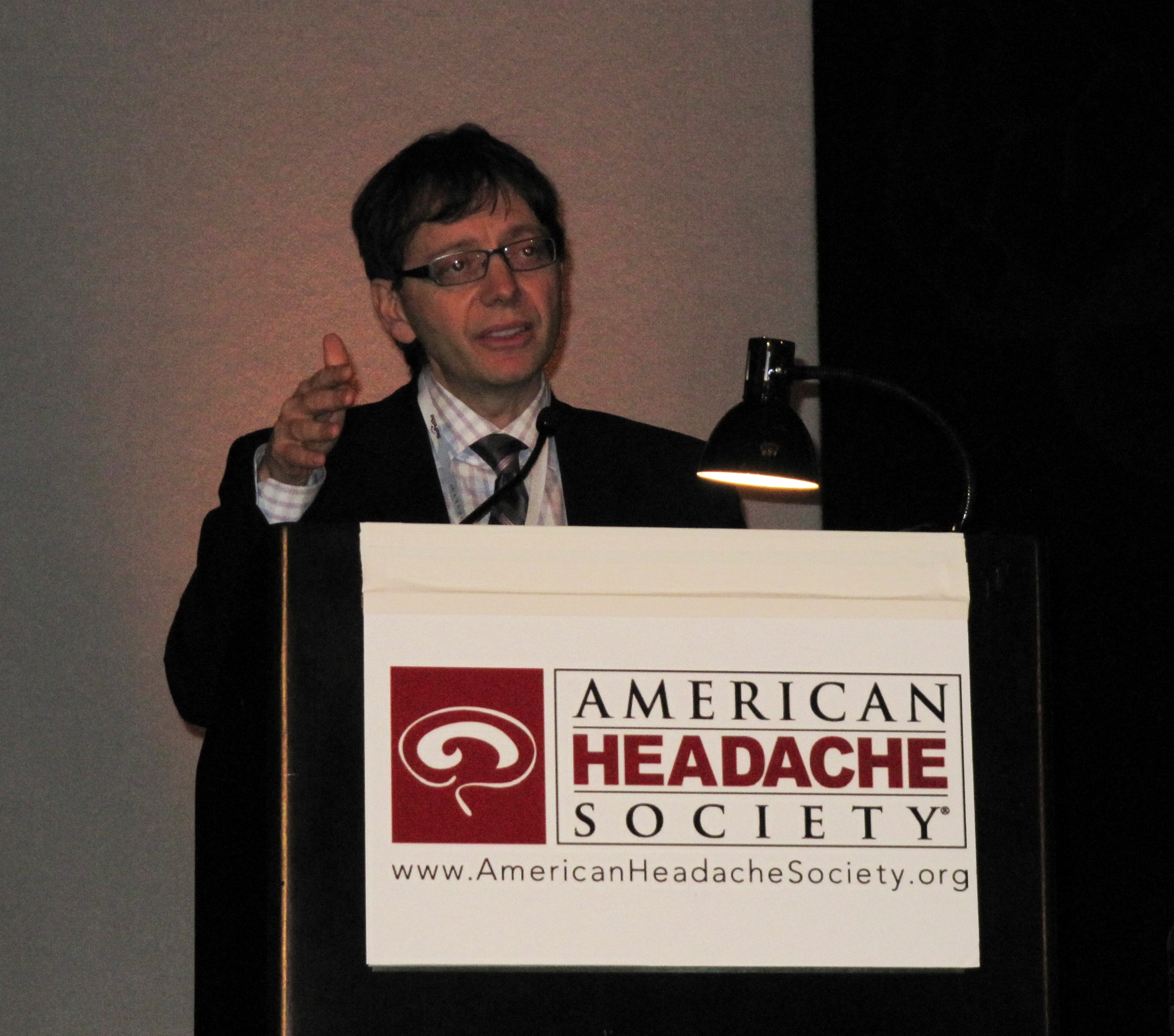 Botulinum Neurotoxin Reduces Headache Duration