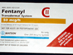Lazanda (fentanyl intranasal) dosing, indications, interactions ...