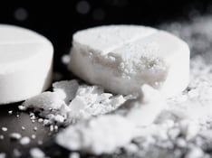 Embeda (morphine-naltrexone) dosing, indications, interactions, adverse ...