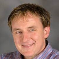 Complete Response of Stage IV Anal Mucosal Melanoma to Sorafenib