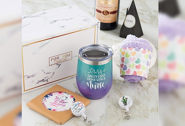20 Best Holiday Gift Ideas for RNs and NPs