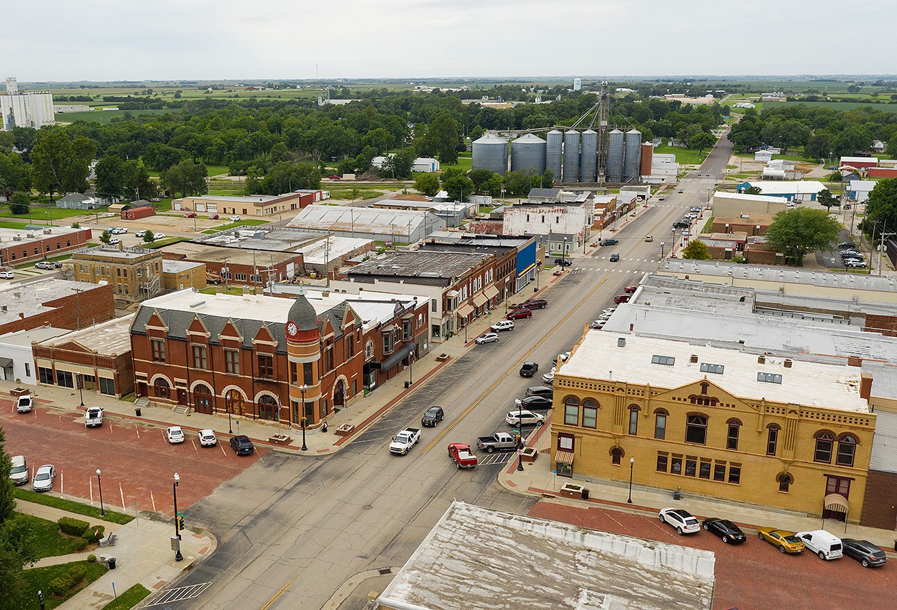 Small-Town Solutions: Rural Programs That Pay Off Your Medical School Debt