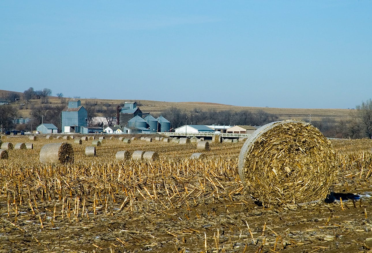 Small-Town Solutions: Rural Programs That Pay Off Your Medical School Debt