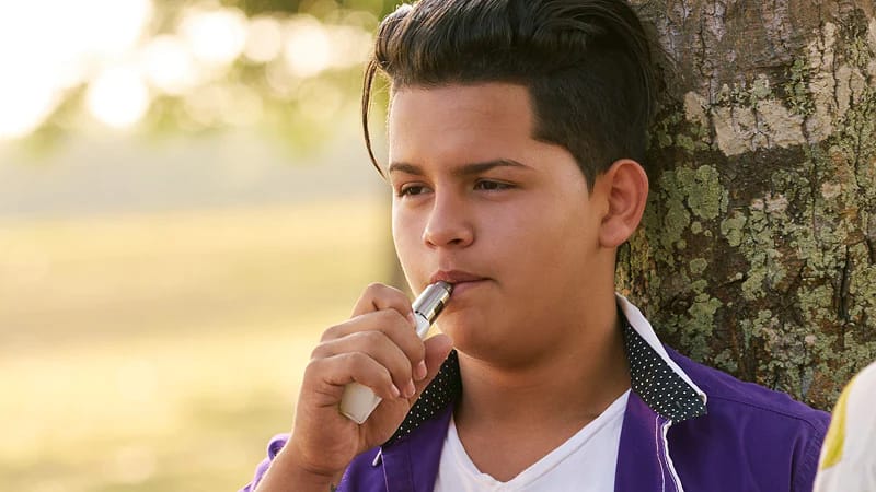 Meu paciente fuma cigarro eletrônico. Como devo orientá-lo?