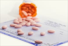 Klonopin (clonazepam) dosing, indications, interactions, adverse ...
