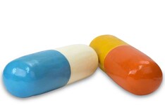 Letairis (ambrisentan) dosing, indications, interactions, adverse ...