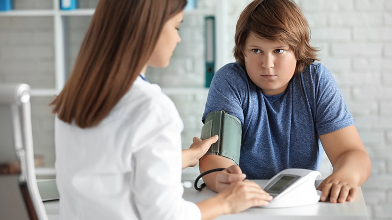 HTA à l’adolescence, athérosclérose à l’âge adulte