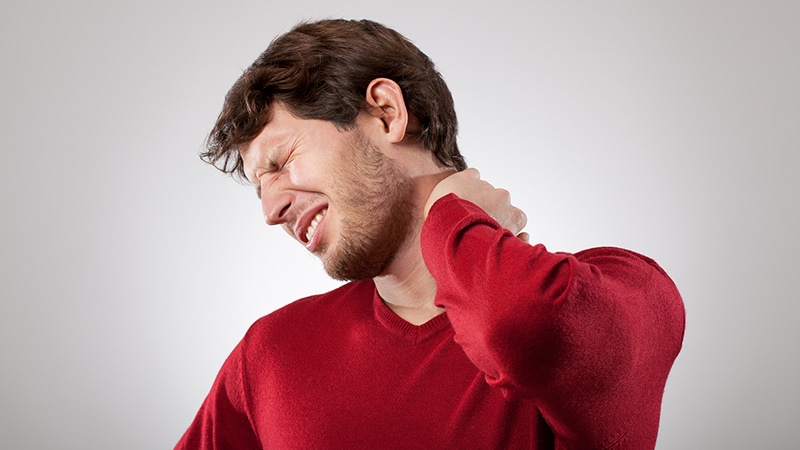 Cervicalgie chronique : la scapula dans le coup