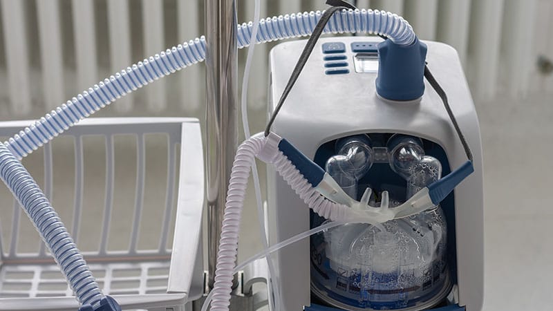 Oxygène nasal à haut débit ou VNI dans l’insuffisance respiratoire aiguë