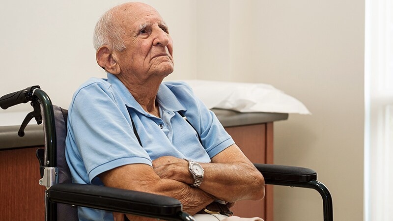 Impact of Frailty on Treatment, Hospitalisation and Death in Patients ...