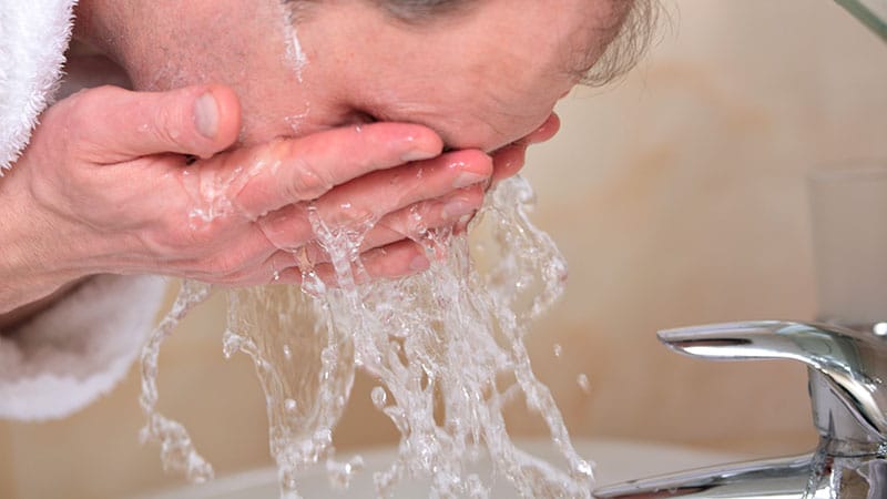 Eye Washing Can Help Manage Hay Fever Symptoms