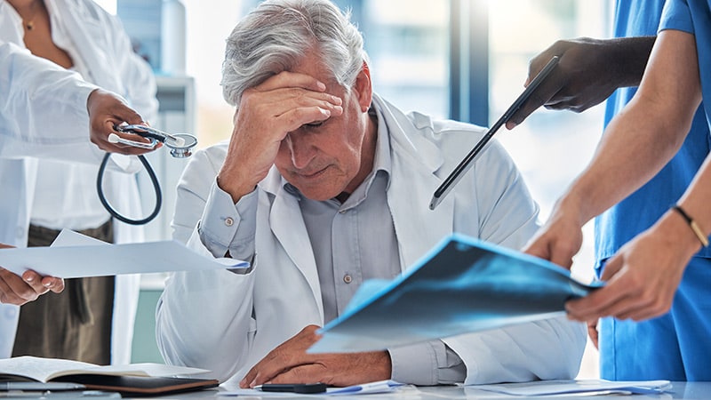 Canadian Doctors Seek to Reduce Administrative Burden