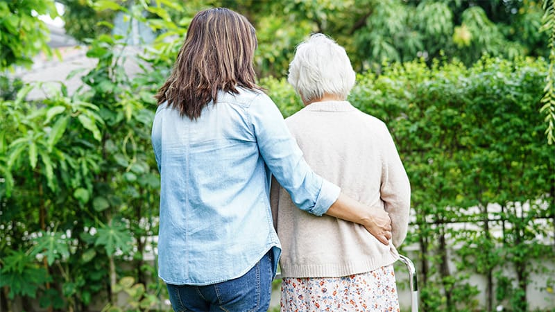Rapid US Aging Ups Need for Minimally Invasive Care and AI