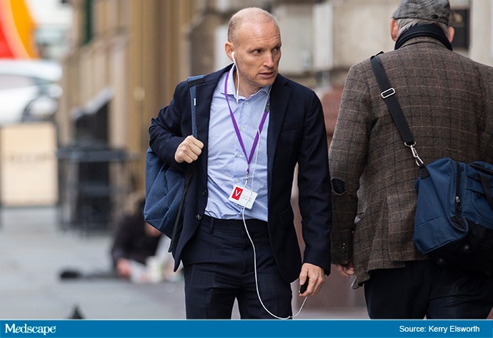 Leading Oncologist 'Overly Focused' on Treating Dying Patients